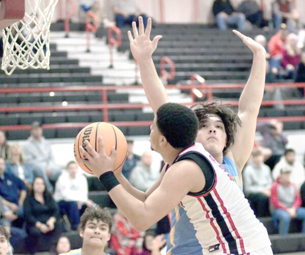 Weir finishes season sweep of Oak Glen | News, Sports, Jobs - The ...